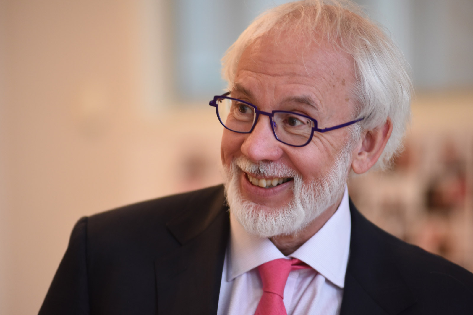 Professor Bob Eccles on the future of sustainability reporting - SNS