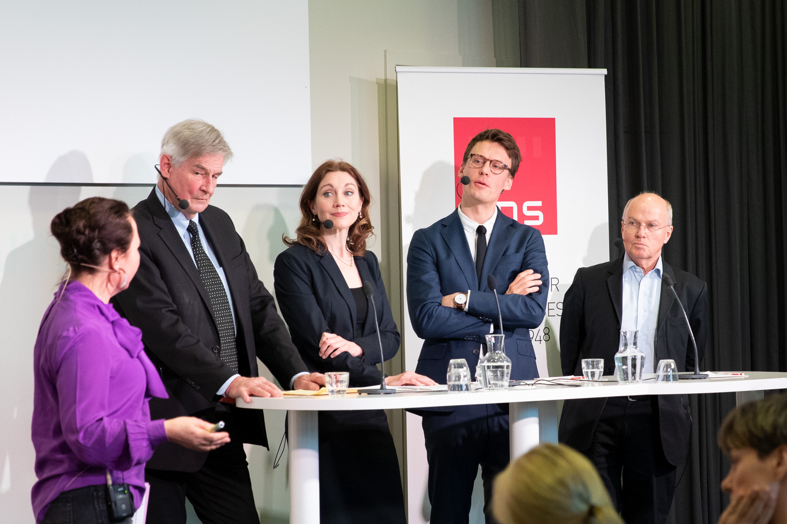 Fyra statsvetare om demokratins framtid - SNS